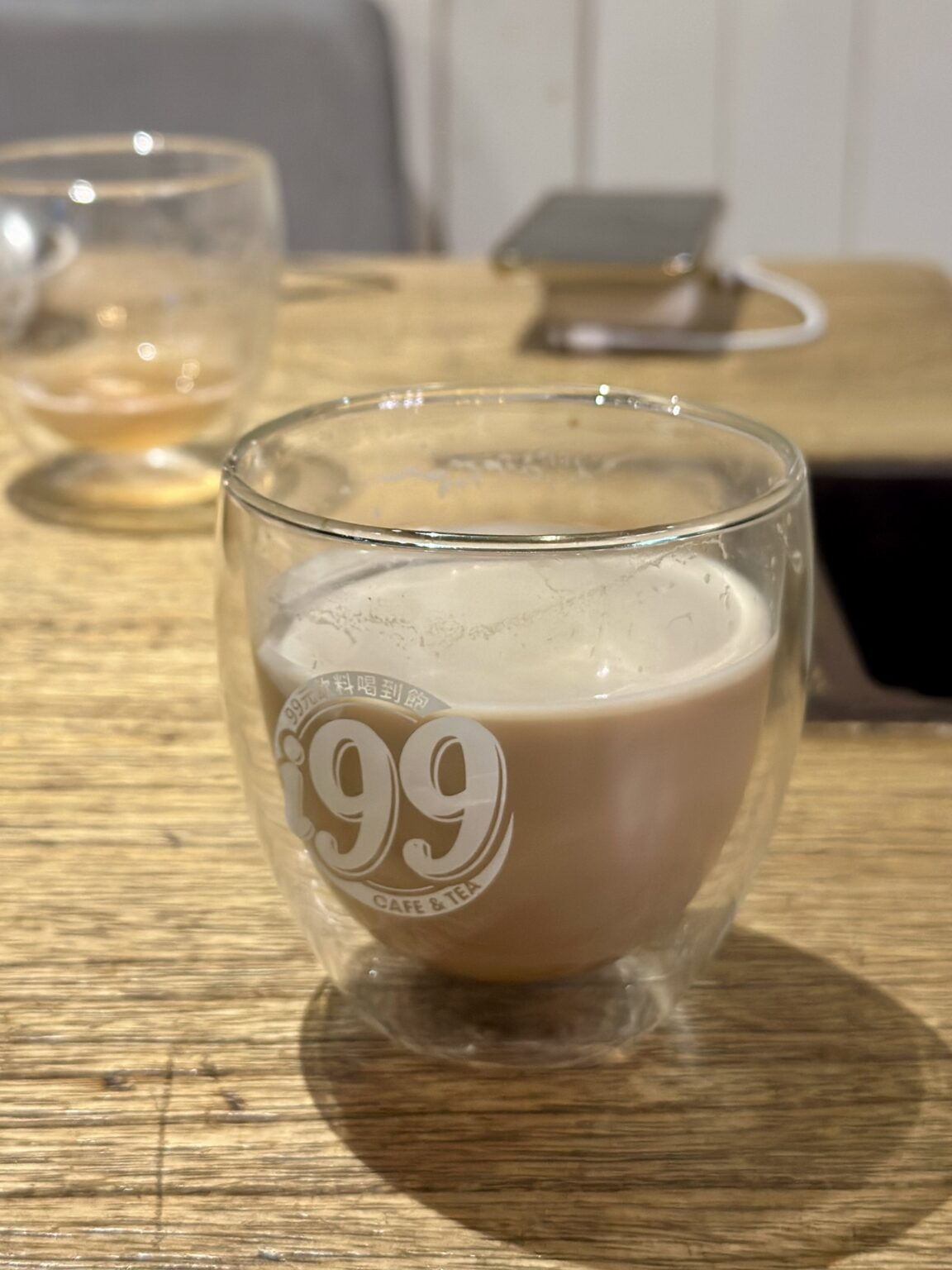 [台北文山] i99 COFFEE 咖啡廳只要99元 UCC咖啡拿鐵 20多種飲料無限喝到飽 - 克萊兒萱